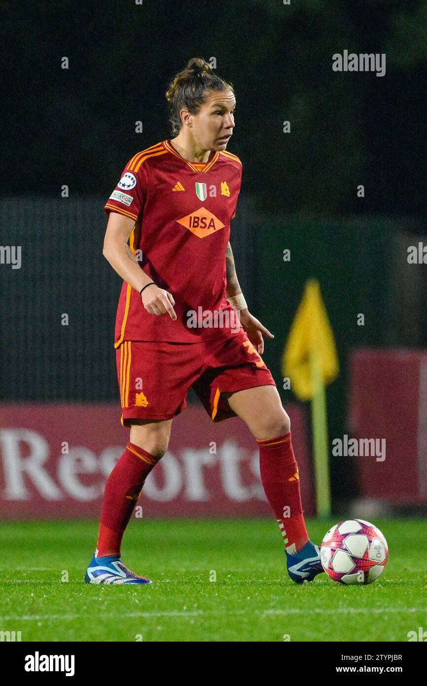 Rom, Italien. Dezember 2023. Elena Linari (AS Roma) beim Gruppenspiel C ...