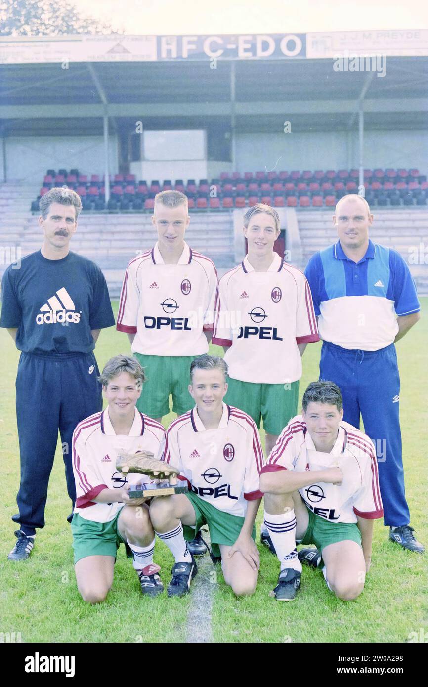 Edo juniors -Fotos und -Bildmaterial in hoher Auflösung – Alamy