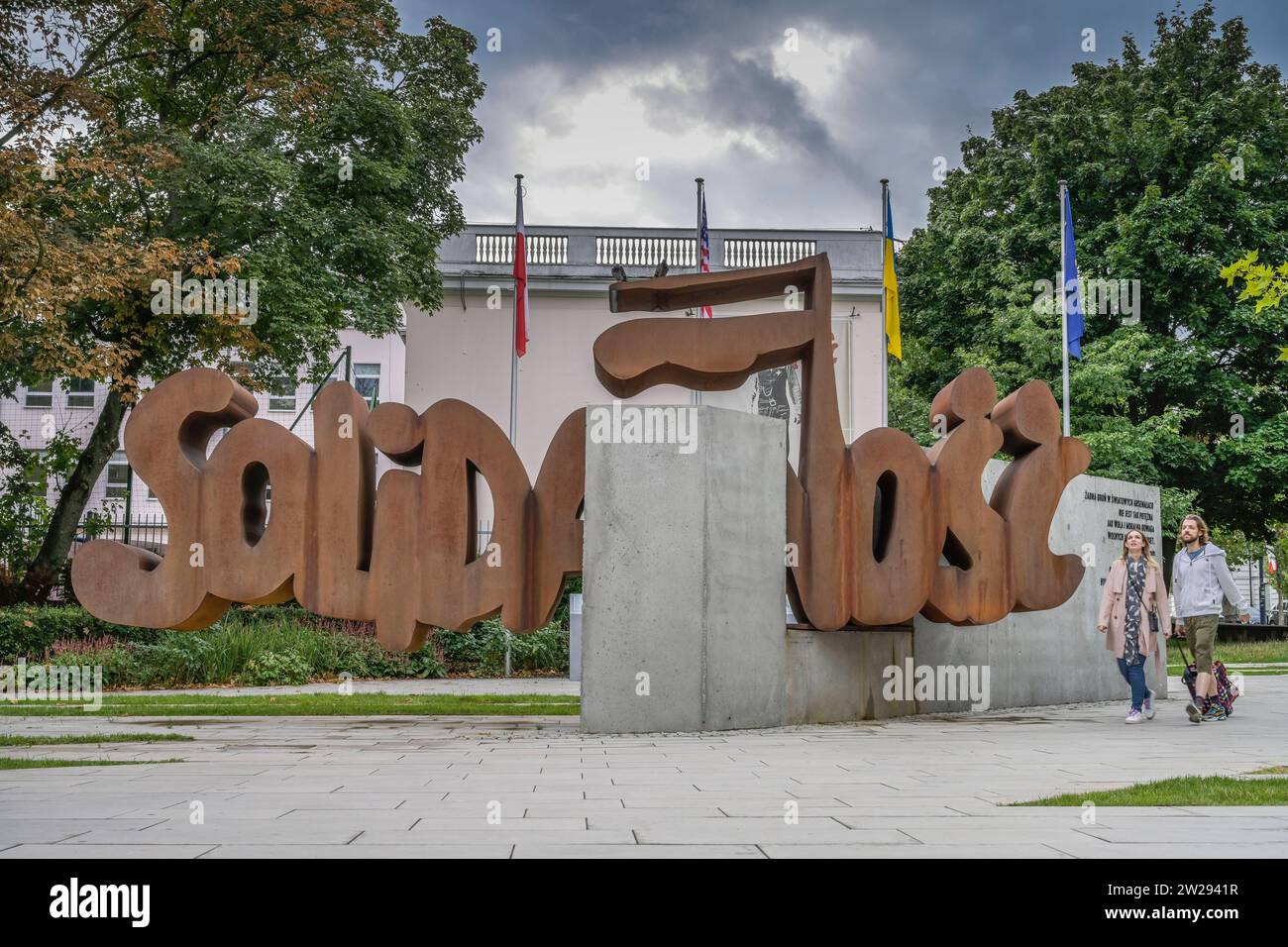 Logo solidarnosc -Fotos und -Bildmaterial in hoher Auflösung – Alamy