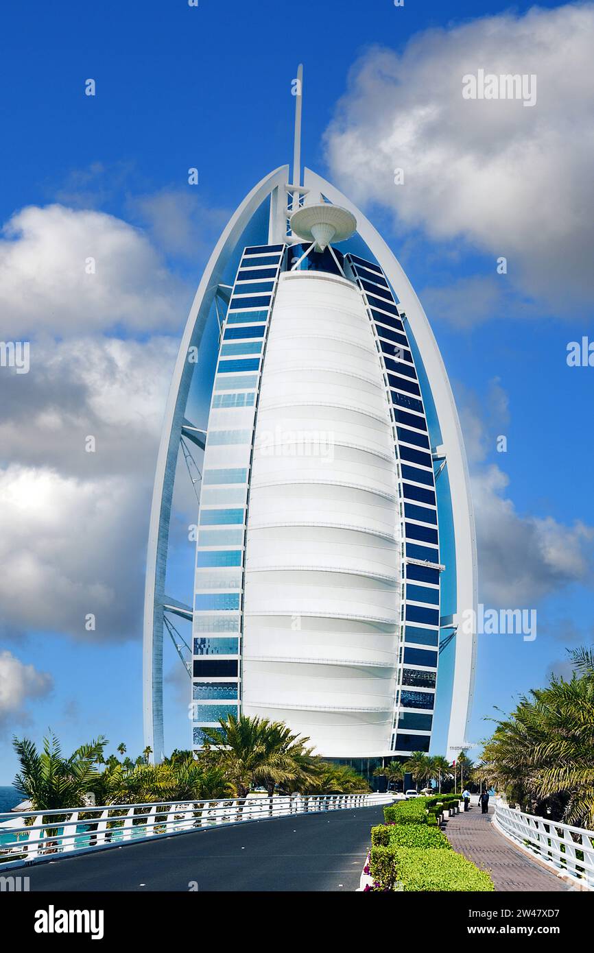 Burj al arab in dubai -Fotos und -Bildmaterial in hoher Auflösung – Alamy