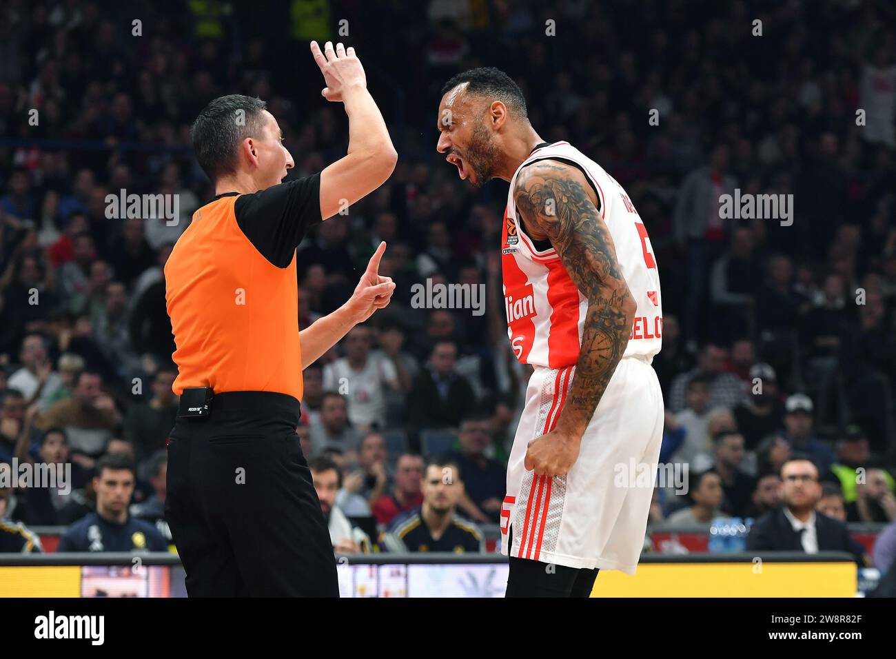 Belgrad, Serbien, 19. Dezember 2023. Adam Hanga von Crvena Zvezda ...