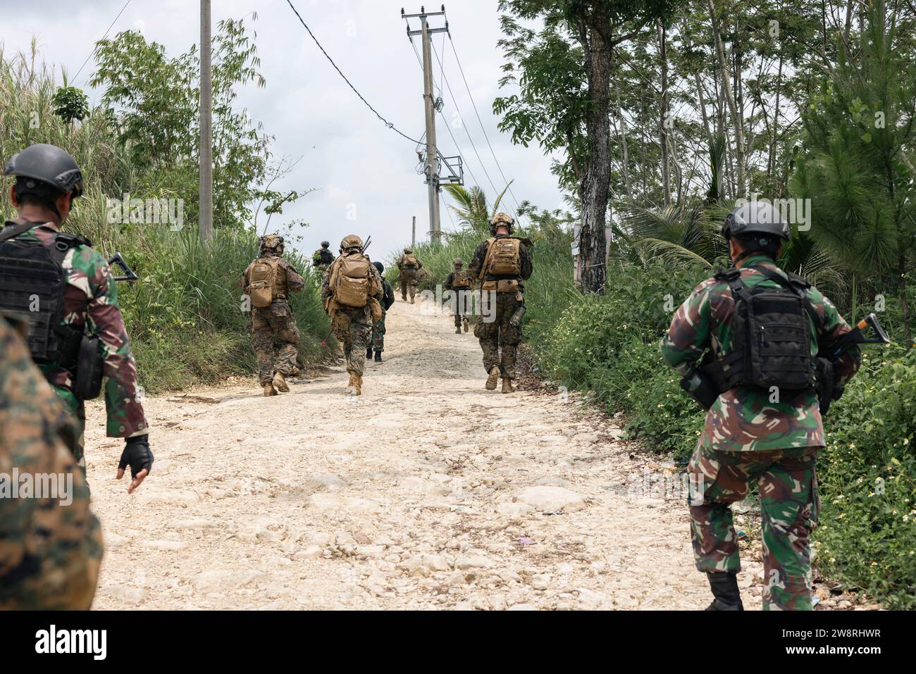 US-Marines mit der Rotationstruppe Südostasien und indonesische Marines ...