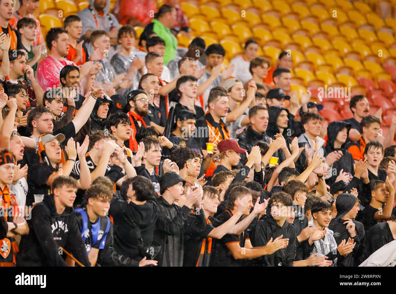 Brisbane, Australien. Dezember 2023. Heimfans demonstrieren während der ...
