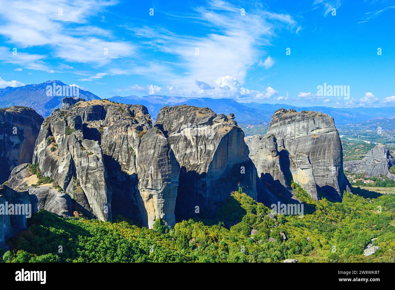 Meteora luftaufnahme -Fotos und -Bildmaterial in hoher Auflösung – Alamy
