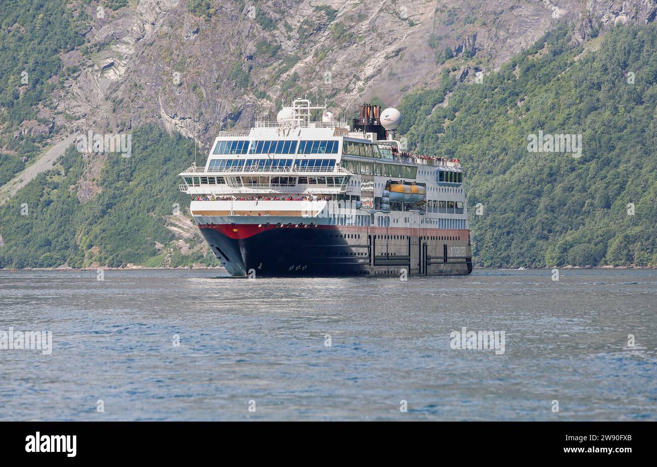 Nordsee, Dänemark. 23. Dezember 2023: Kreuzfahrtschiff MS Maud (ex ...