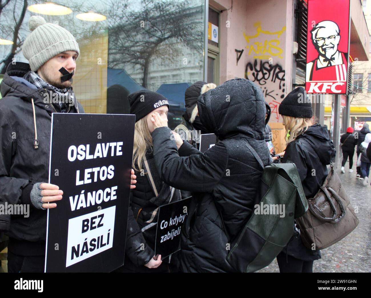 Der Protest der Schweigen Gasse für Karpfen, organisiert vom Verein ...