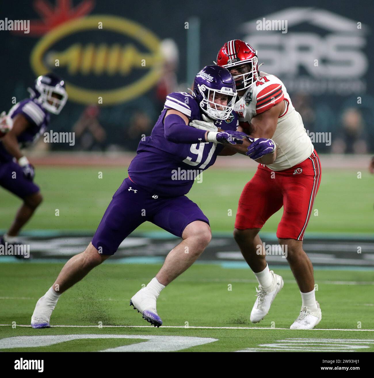 23. Dezember 2023: Der Verteidiger Aidan Hubbard #91 im Las Vegas Bowl ...