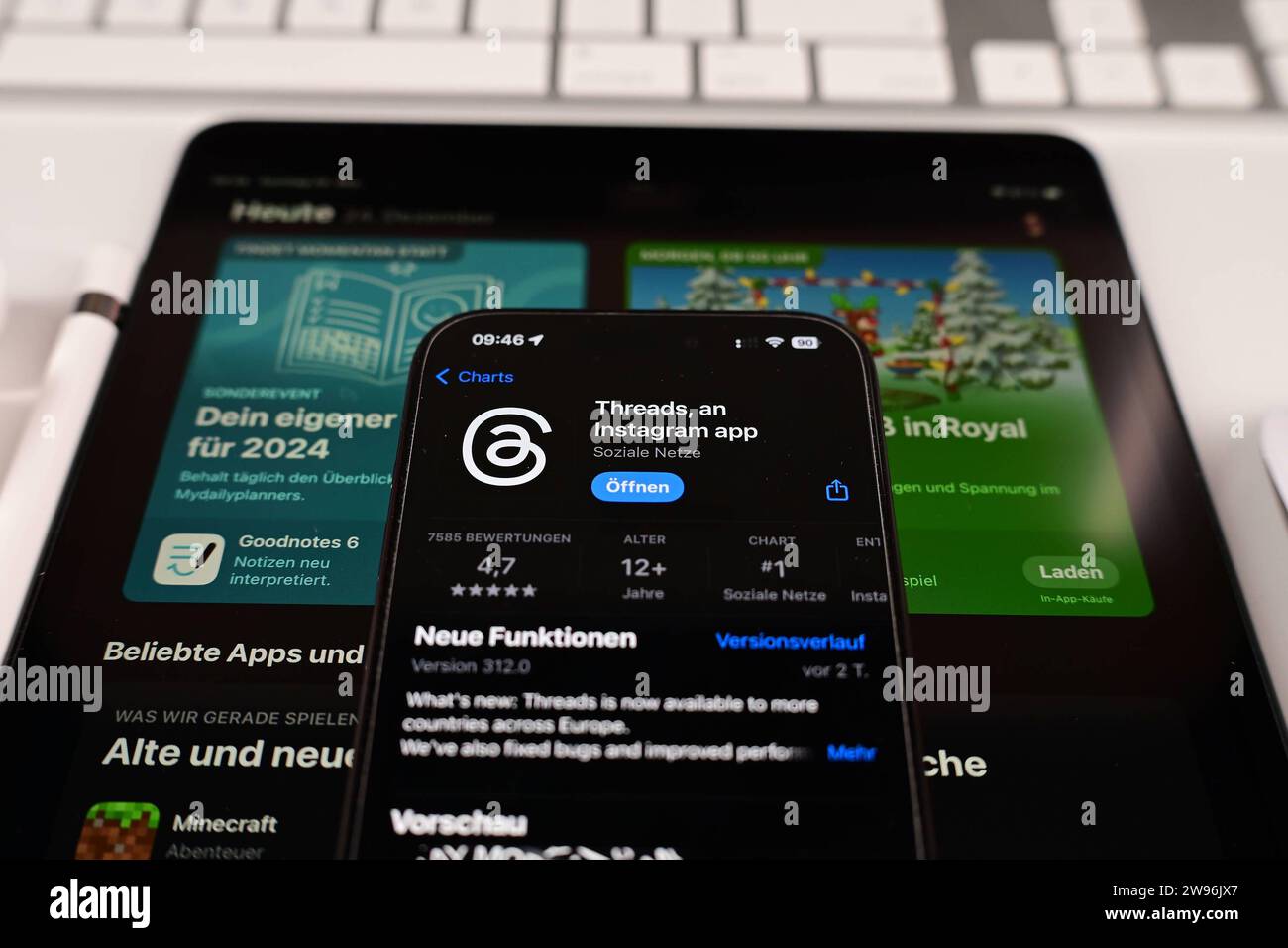 Stock- und Symbolbilder I 24.12.2023 Threads, soziales Netzwerk, Meta ...