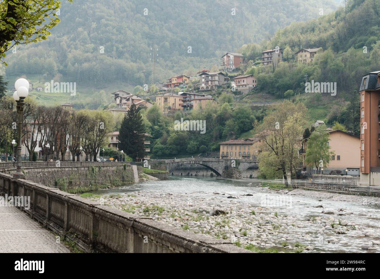 San pellegrino terme -Fotos und -Bildmaterial in hoher Auflösung – Alamy