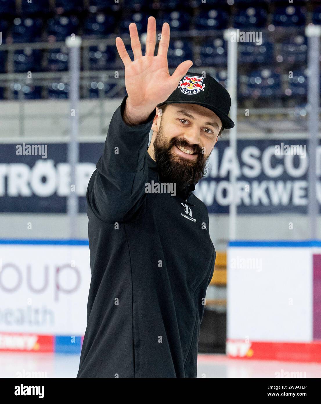 München, Deutschland. Dezember 2023. Dominik Bittner (EHC Red Bull ...