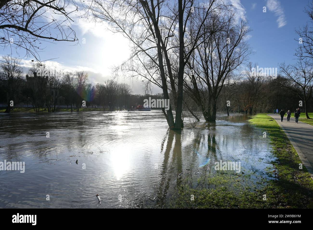 26. Dezember 2023, Sachsen-Anhalt, Halle (Saale): In der Talstraße hat ...