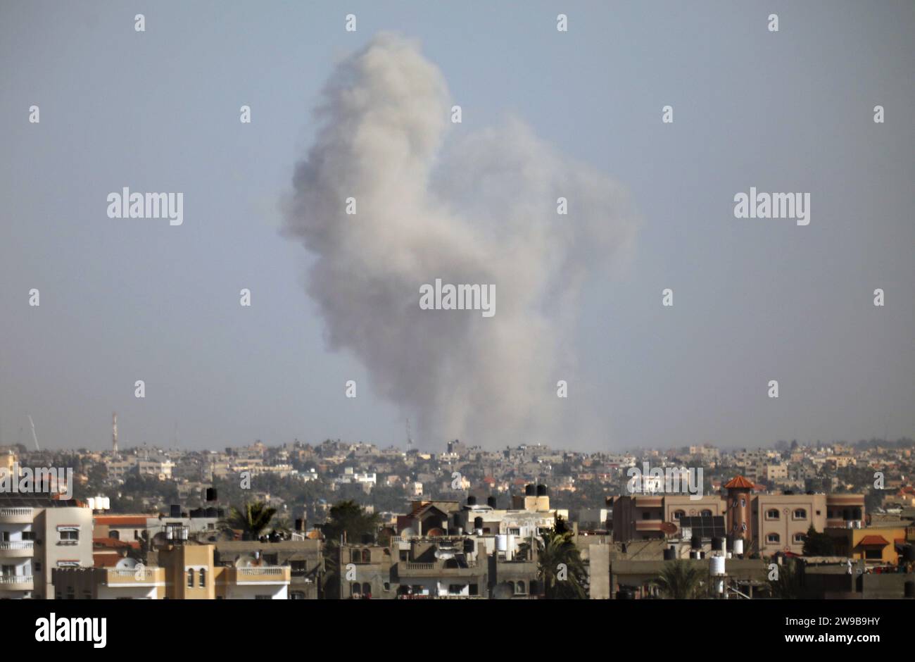 Khan Yonis, Gaza. Dezember 2023. Während der israelischen Bombardierung ...