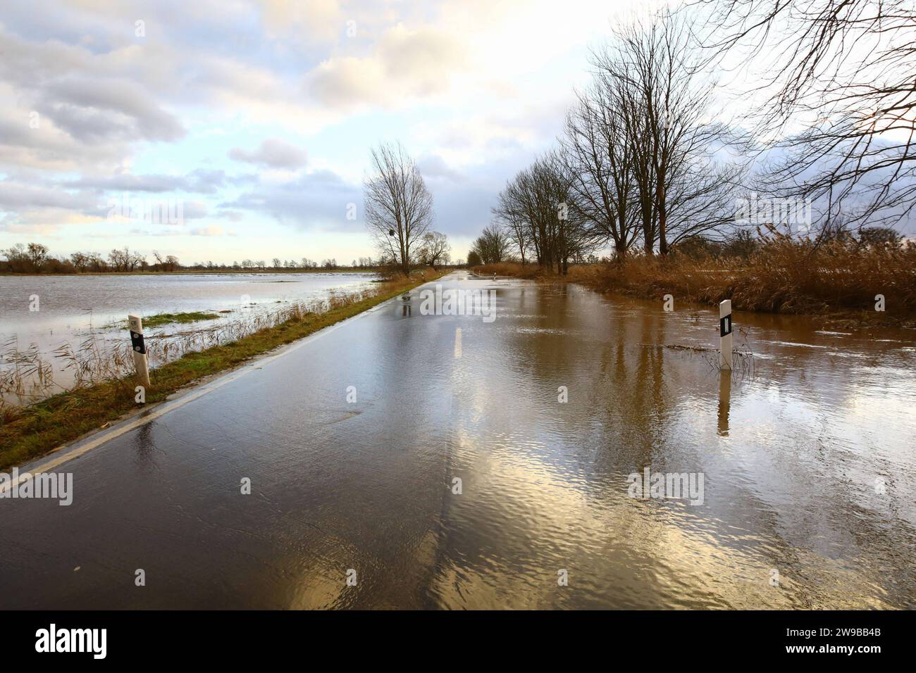 Spannende Landkreis Gifhorn Hochwasser Fotos