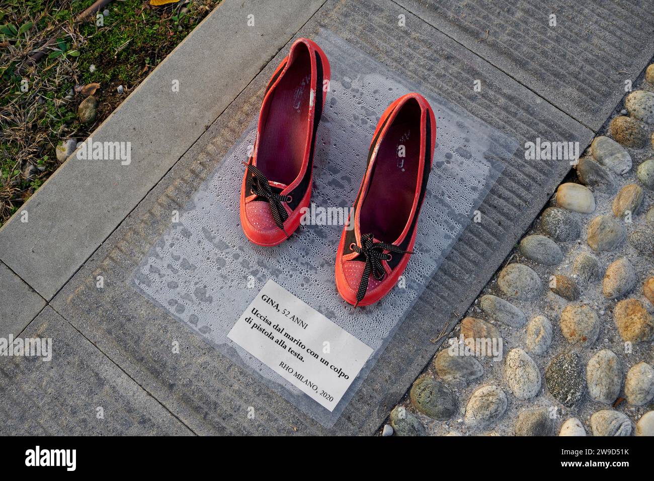 Scarpette rosse -Fotos und -Bildmaterial in hoher Auflösung – Alamy