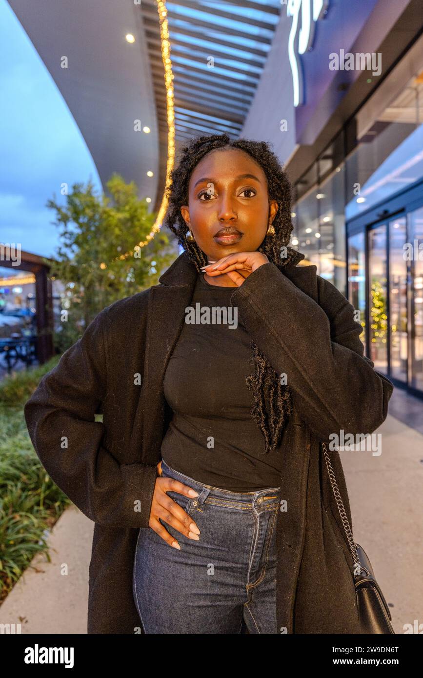 Urbane selbstbeobachtung -Fotos und -Bildmaterial in hoher Auflösung – Alamy