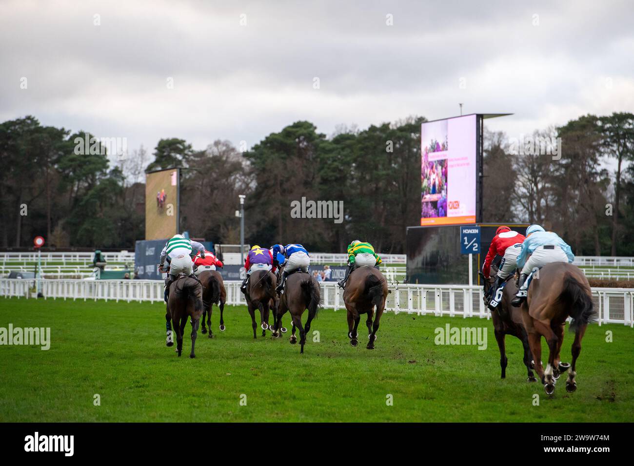 Jockey jonathan england -Fotos und -Bildmaterial in hoher Auflösung – Alamy
