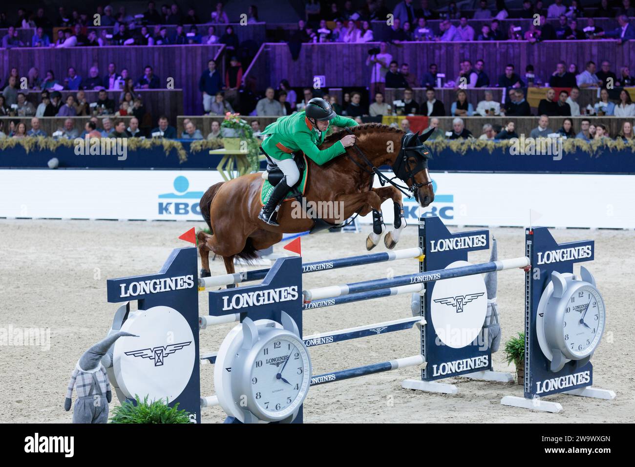 Gerfried Puck aus Österreich mit Equitron Naxcel V während des Longines ...