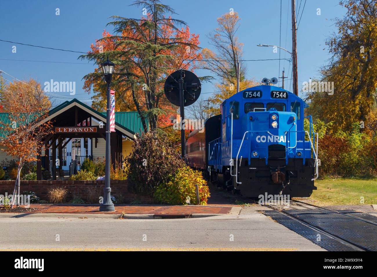 Lokomotive Conrail 7544 GP10, am Bahnhof Libanon. Die Libanon Mason ...