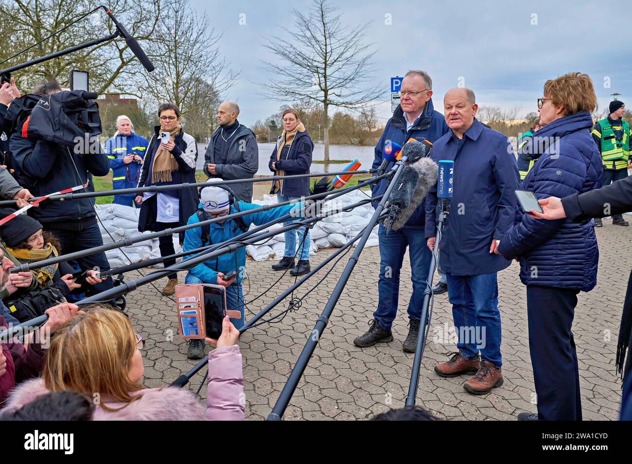 Stephan weil Ministerpräsident von Niedersachsen, Olaf Scholz ...
