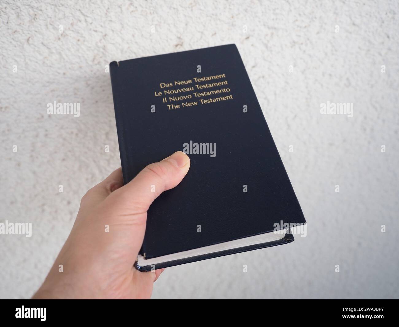 Mehrsprachige bibel -Fotos und -Bildmaterial in hoher Auflösung – Alamy
