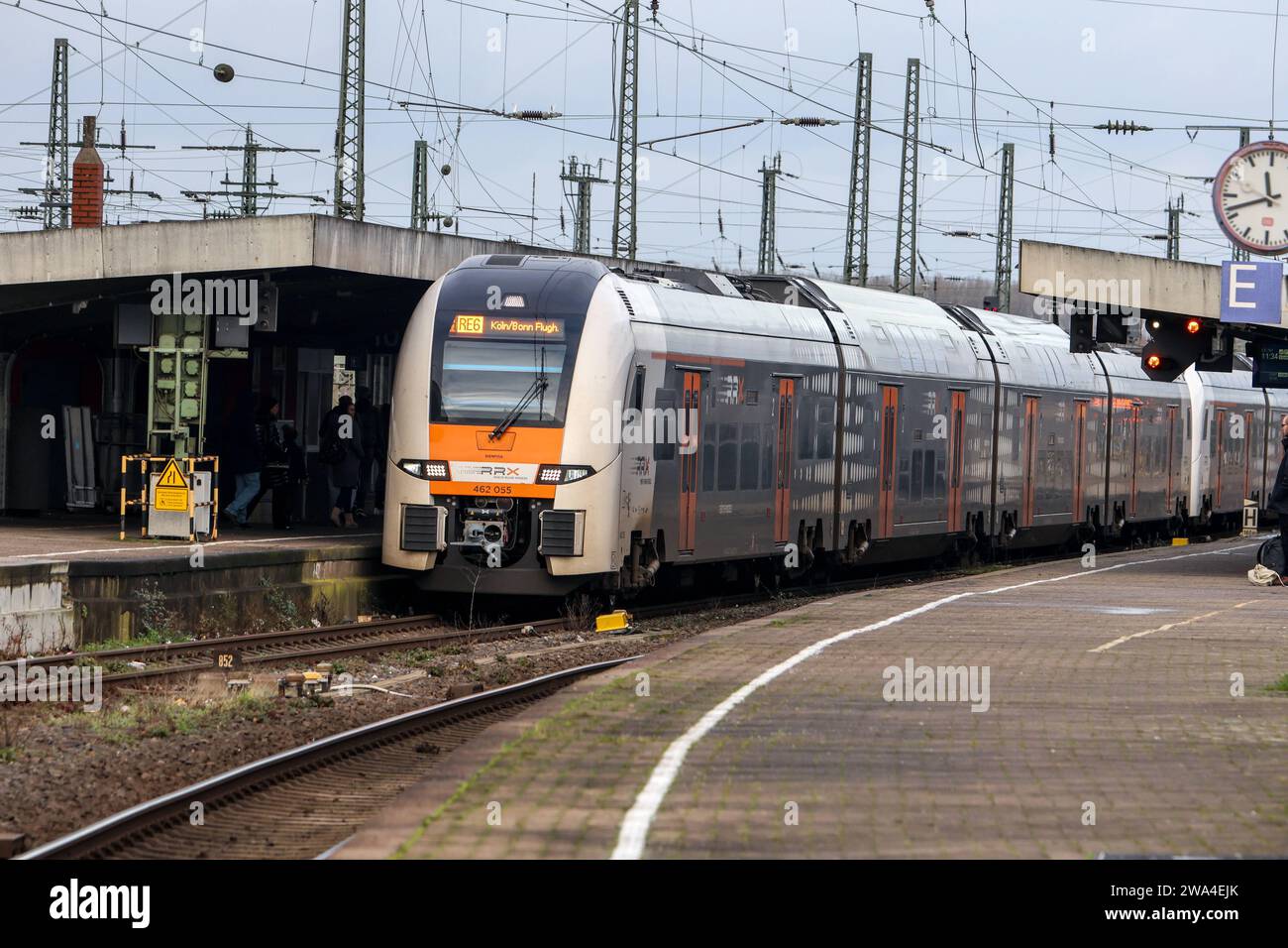 Eisenbahnverkehr Hamm Westf. HBF - RRX, Rhein-Ruhr-Express ...