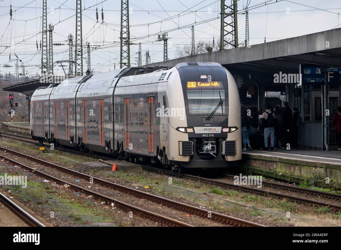 Eisenbahnverkehr Hamm Westf. HBF - RRX, Rhein-Ruhr-Express ...
