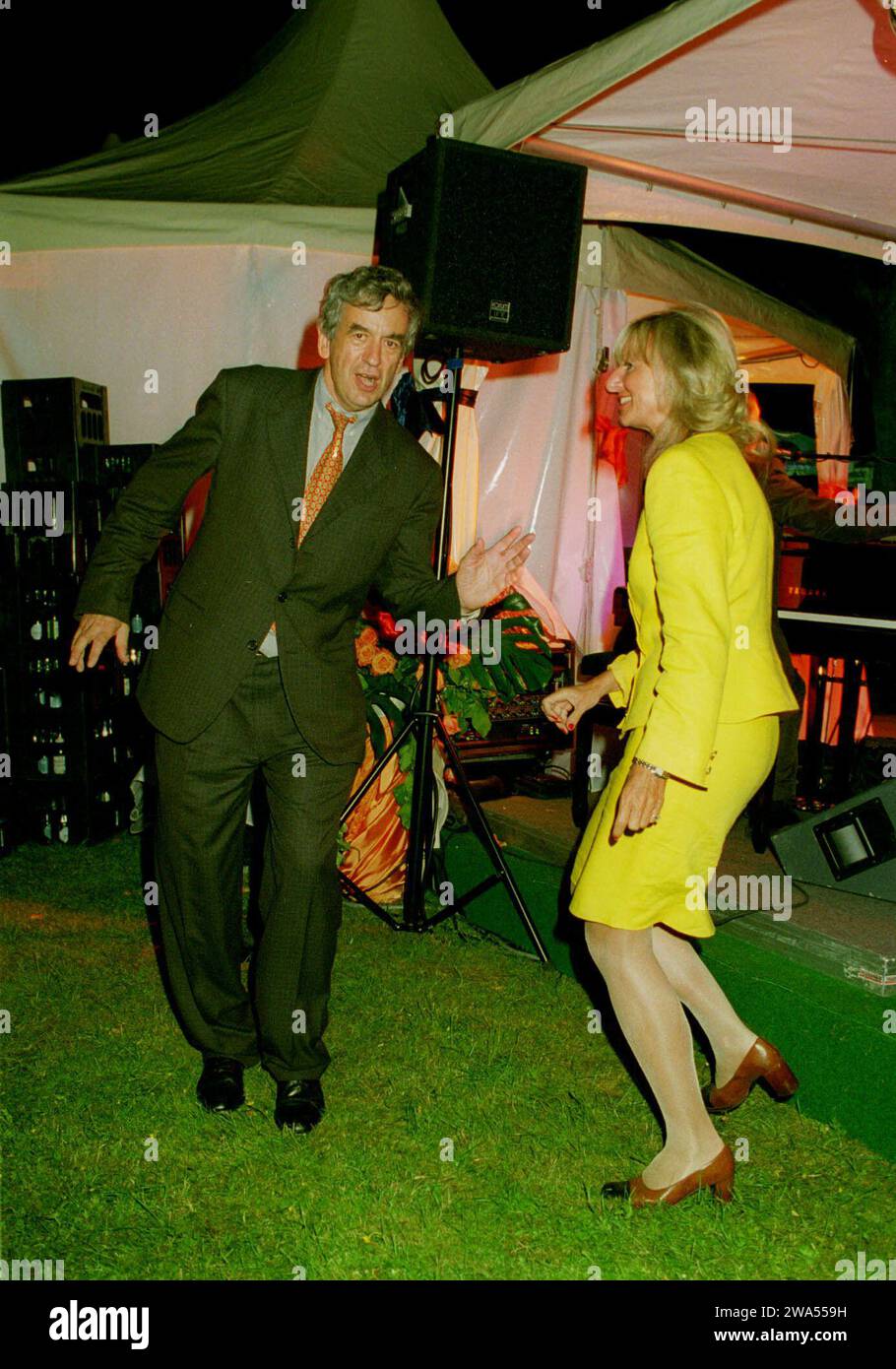 Abschlussparty des ARD Studio Bonn mit dabei: SPD Politiker und ...
