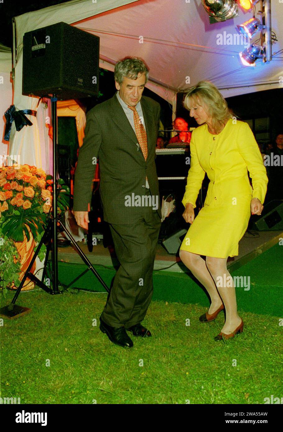 Abschlussparty des ARD Studio Bonn mit dabei: SPD Politiker und ...