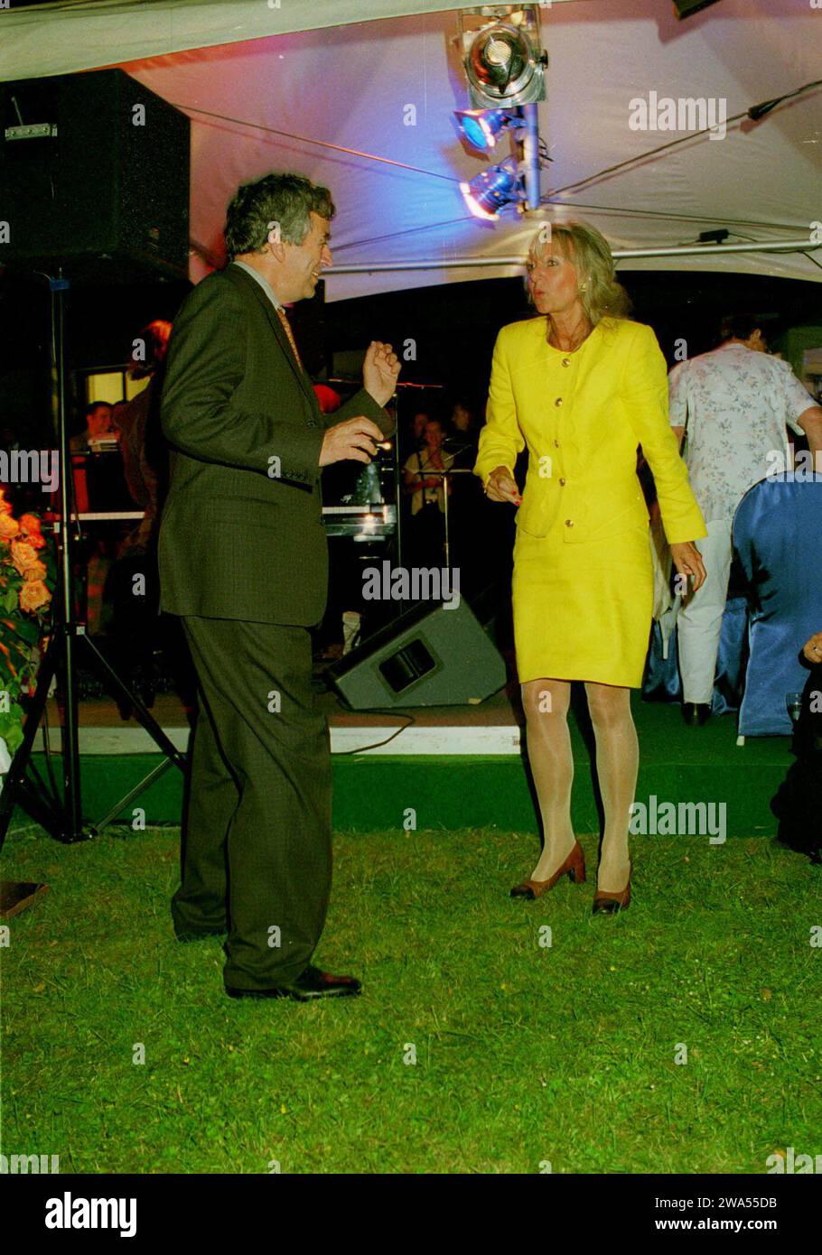 Abschlussparty des ARD Studio Bonn mit dabei: SPD Politiker und ...