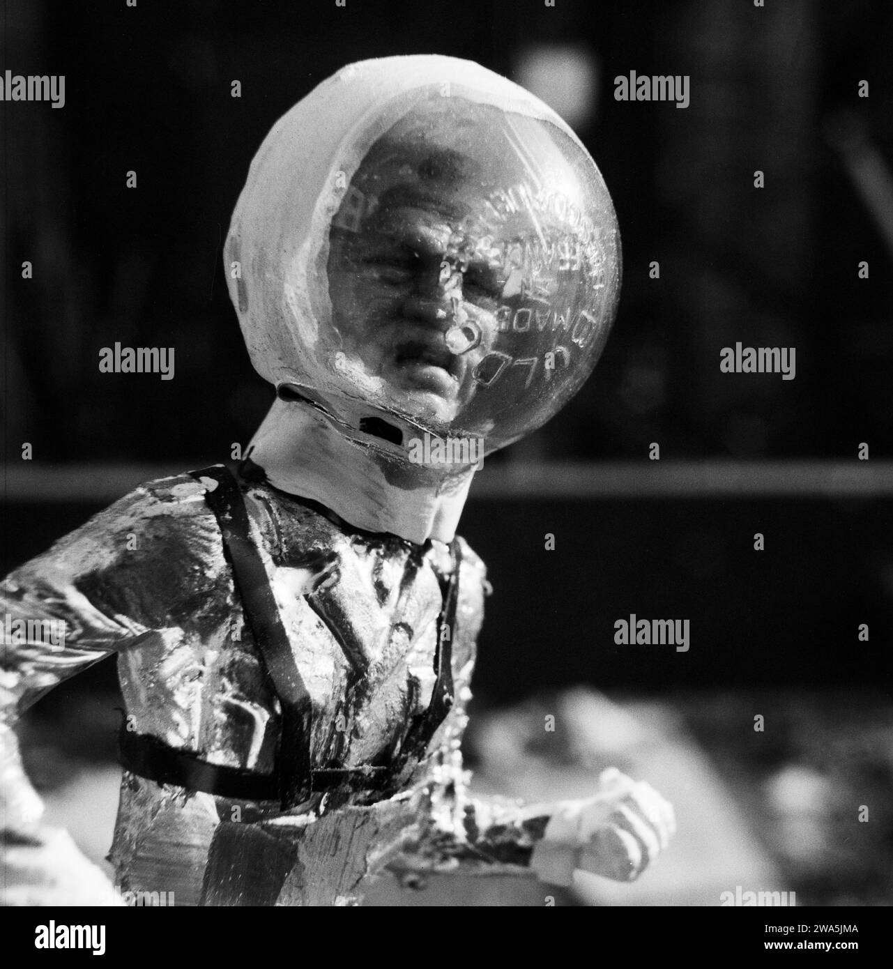 Perry Rhodan - SOS aus dem Weltall, alias Orbita Mortal, alias 4-3-2-1 ...