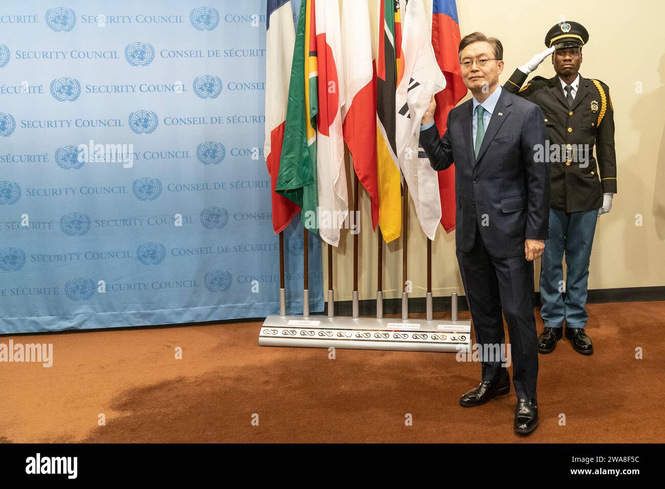 Joonkook Hwang, Ständiger Vertreter der Republik Korea, posiert während ...
