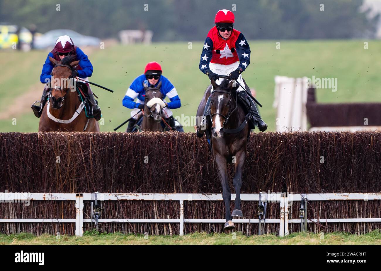 Grace A Vous Enki und Jockey James King gewinnen Silvester 2023 auf der ...