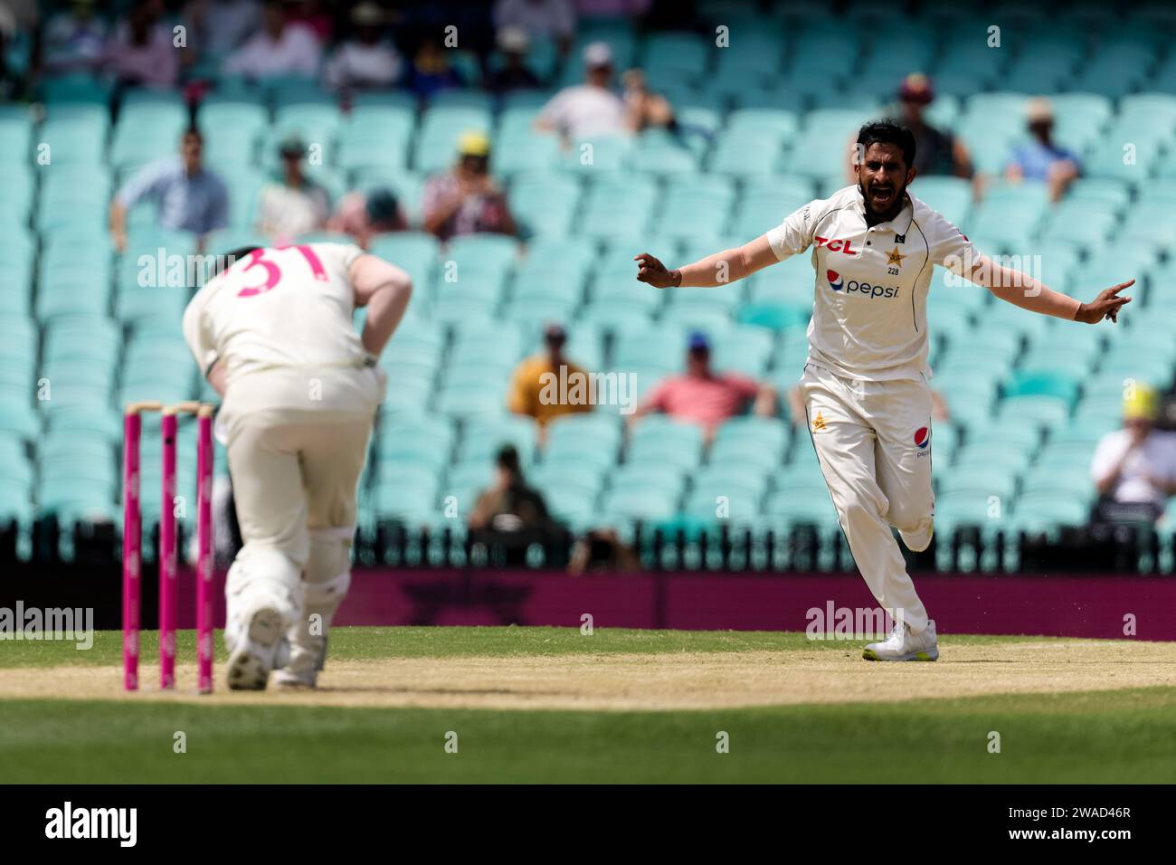 Sydney, Australien, 4. Januar 2024. Hasan Ali aus Pakistan tritt am 2 ...