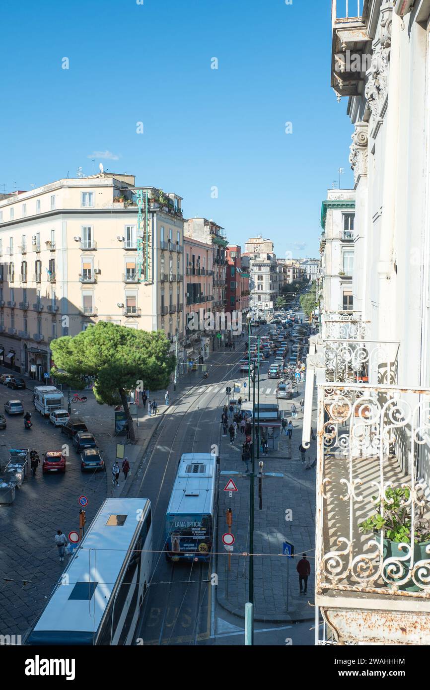 Neapel, Italien: 18. November 2023: Panorama der Stadt Neapel auf der ...
