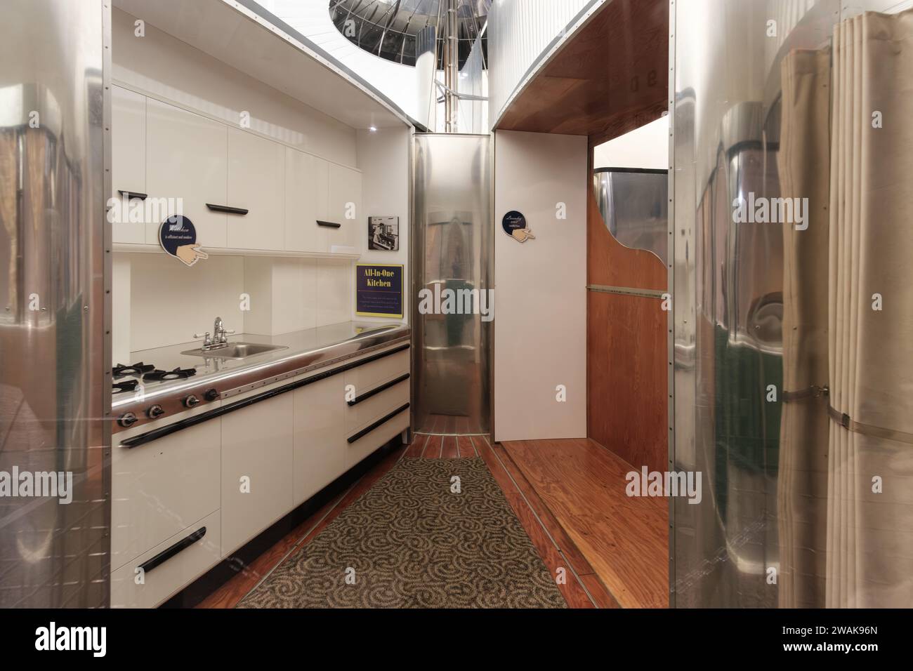 Dymaxion house -Fotos und -Bildmaterial in hoher Auflösung – Alamy