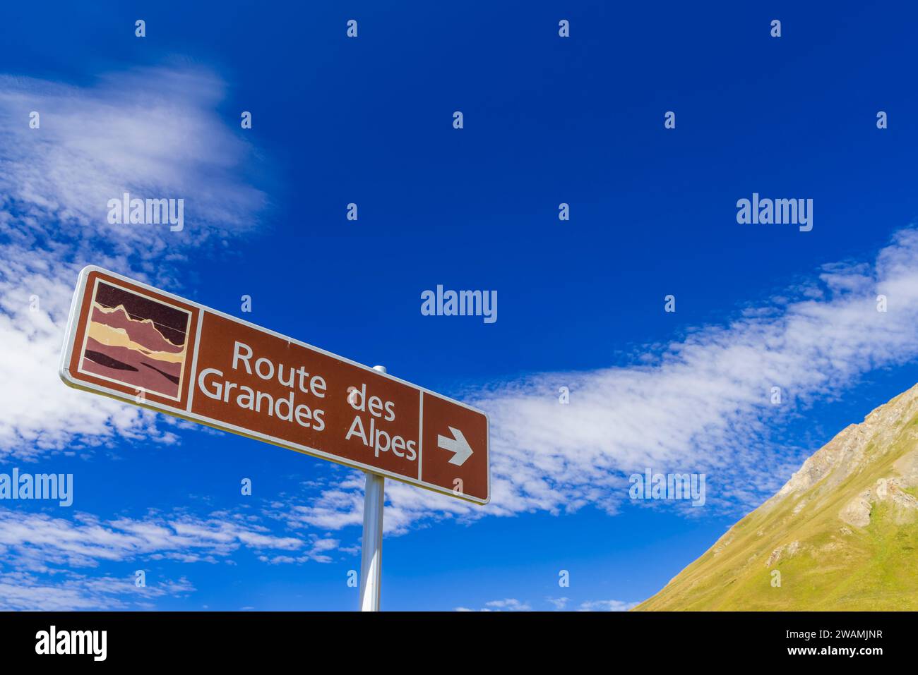 Route des grandes alpes -Fotos und -Bildmaterial in hoher Auflösung – Alamy