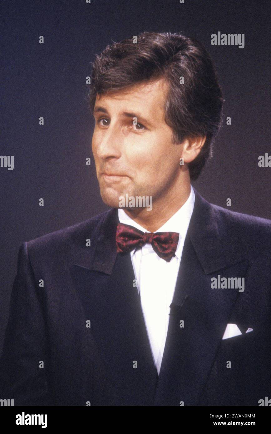 Enrico de Paruta TV-Moderator 10/86 scha Enrico de Paruta im Oktober ...