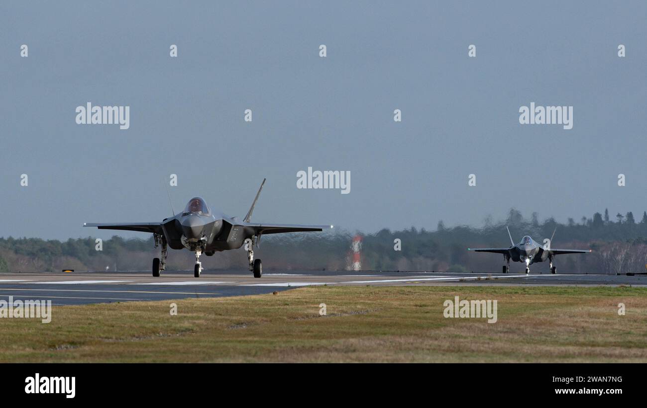 Die US Air Force F-35A Lighting IIS wurde dem 493rd Fighter Squadron ...