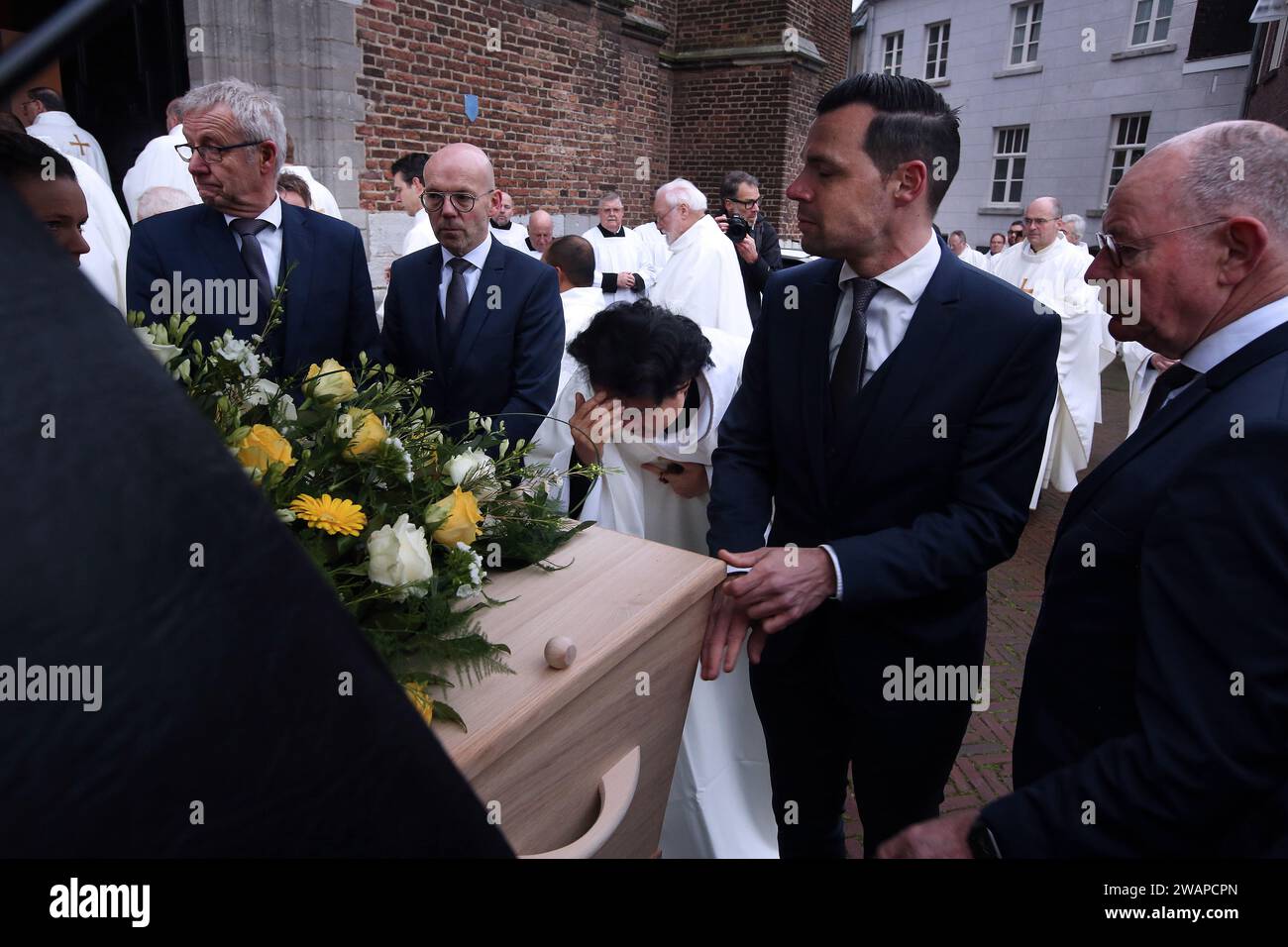 ROERMOND - Prozession Richtung St. Christopher's Cathedral, für die ...