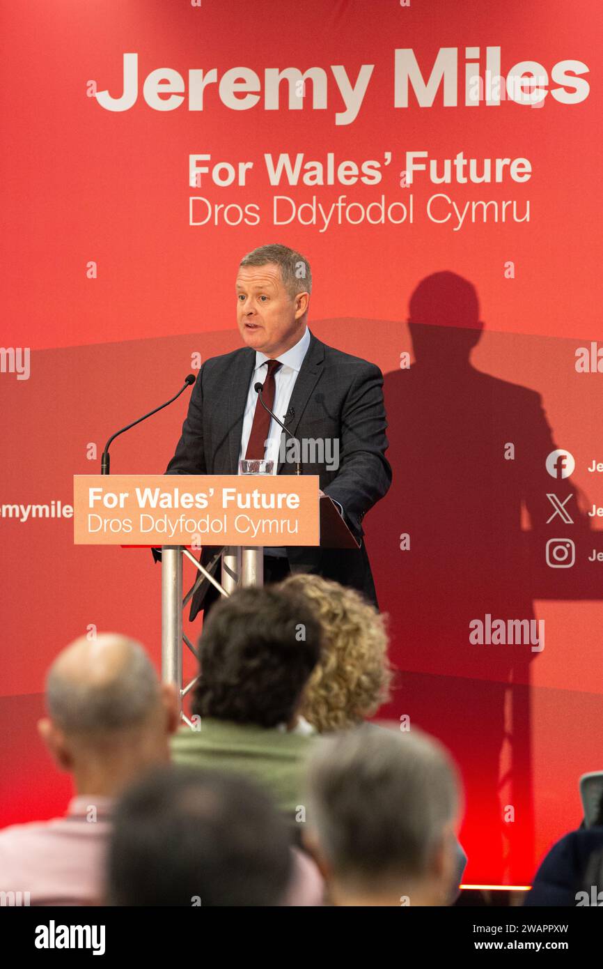 Start der Jeremy Miles Kampagne, um der nächste Führer der walisischen ...