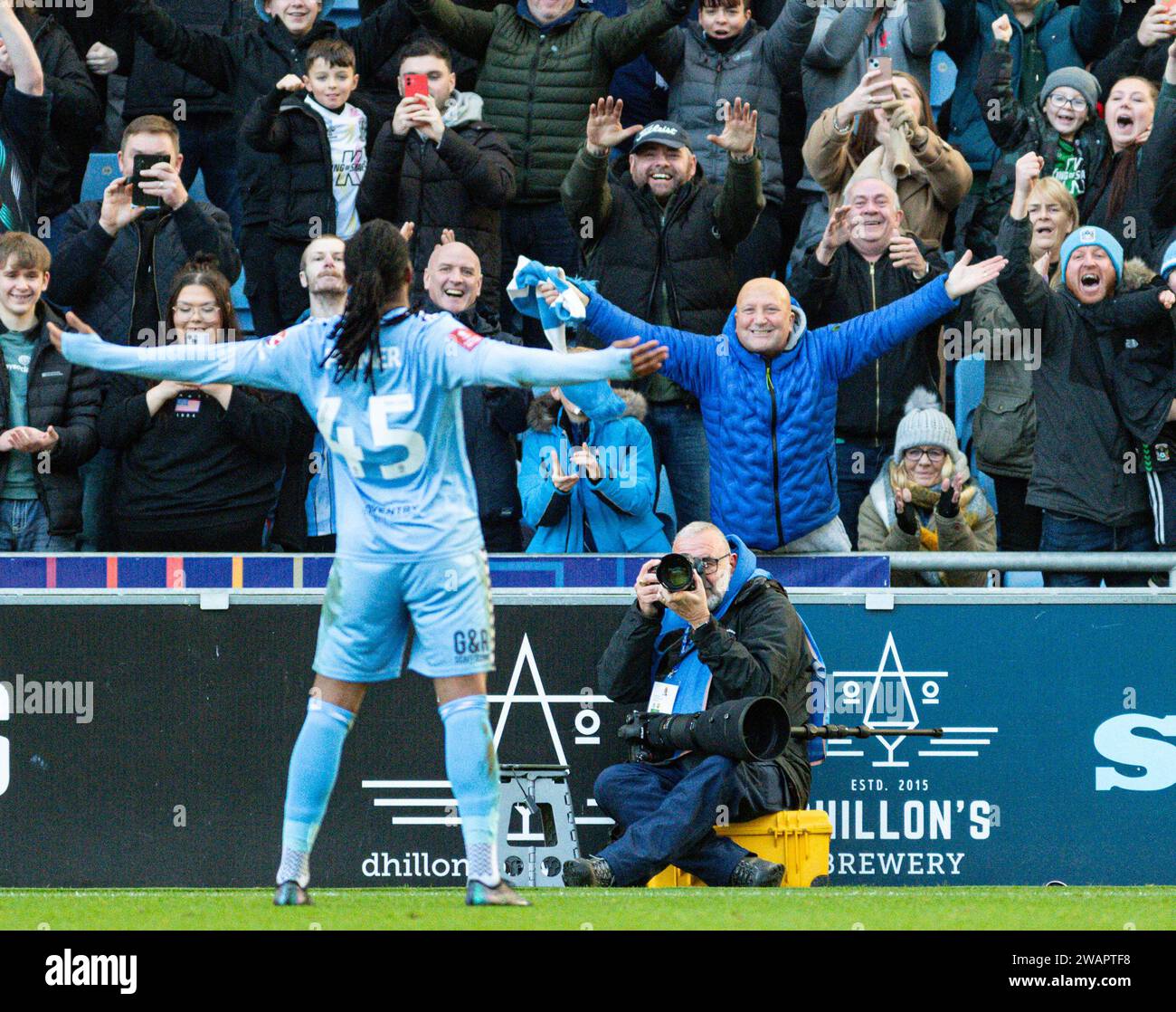 6. Januar 2024; Coventry Building Society Arena, Coventry, England; FA ...
