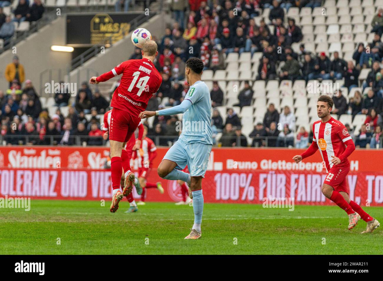 Essen, Deutschland. Januar 2023. Lucas Brumme (RW Essen, #14) GER, RW Essen vs. 1. FC Köln ...