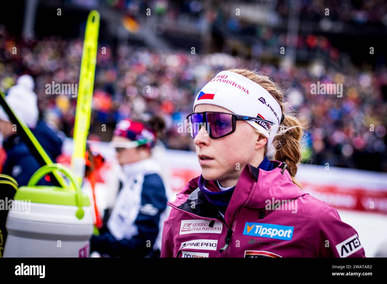 Marketa Davidova aus Tschechien wird vor dem Biathlon ...