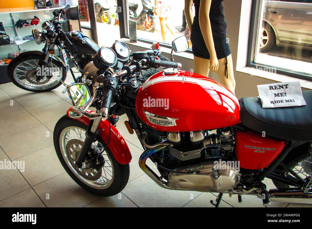 Berts mega mall -Fotos und -Bildmaterial in hoher Auflösung – Alamy