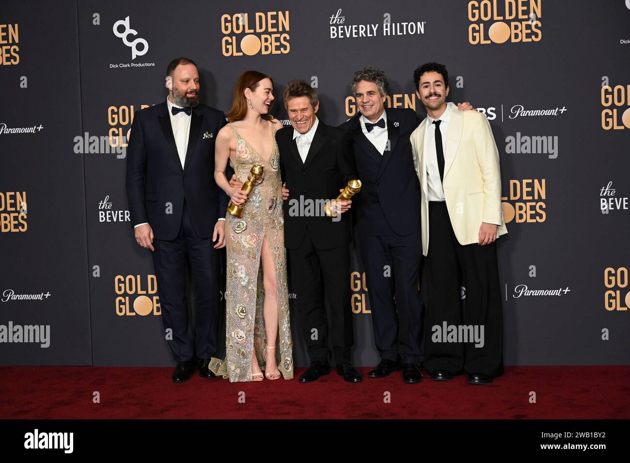 Beverly Hills, Usa. Januar 2024. Yorgos Lanthimos, Emma Stone, Willem Dafoe, Mark Ruffalo und ...