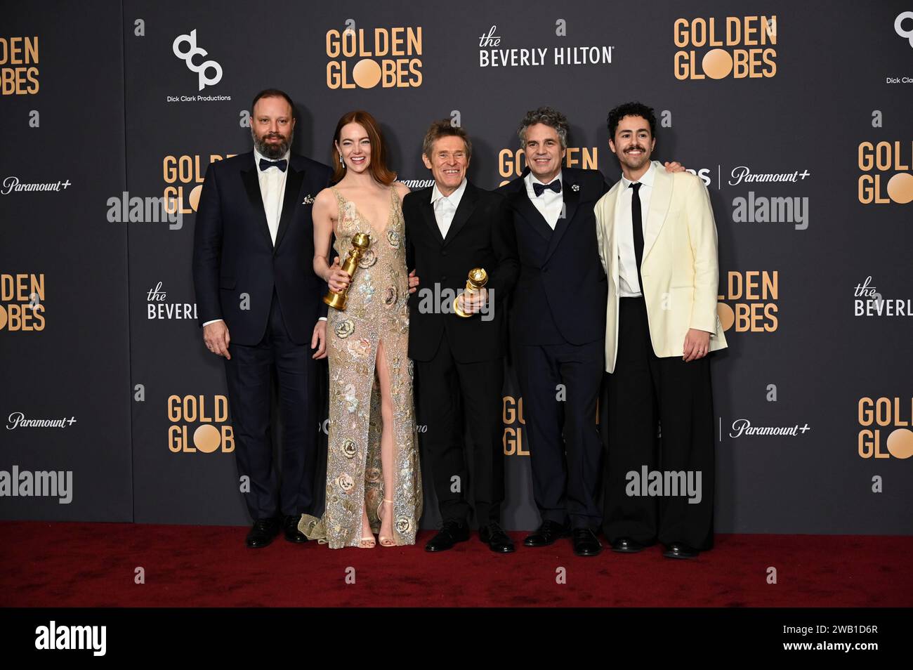 Beverly Hills, Usa. Januar 2024. Yorgos Lanthimos, Emma Stone, Willem Dafoe, Mark Ruffalo und ...