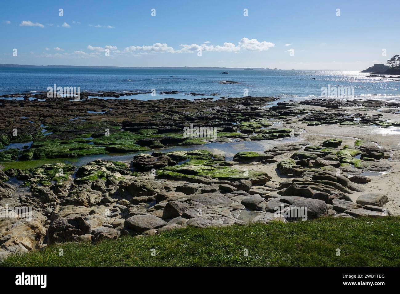 Strand von plage du trez -Fotos und -Bildmaterial in hoher Auflösung ...