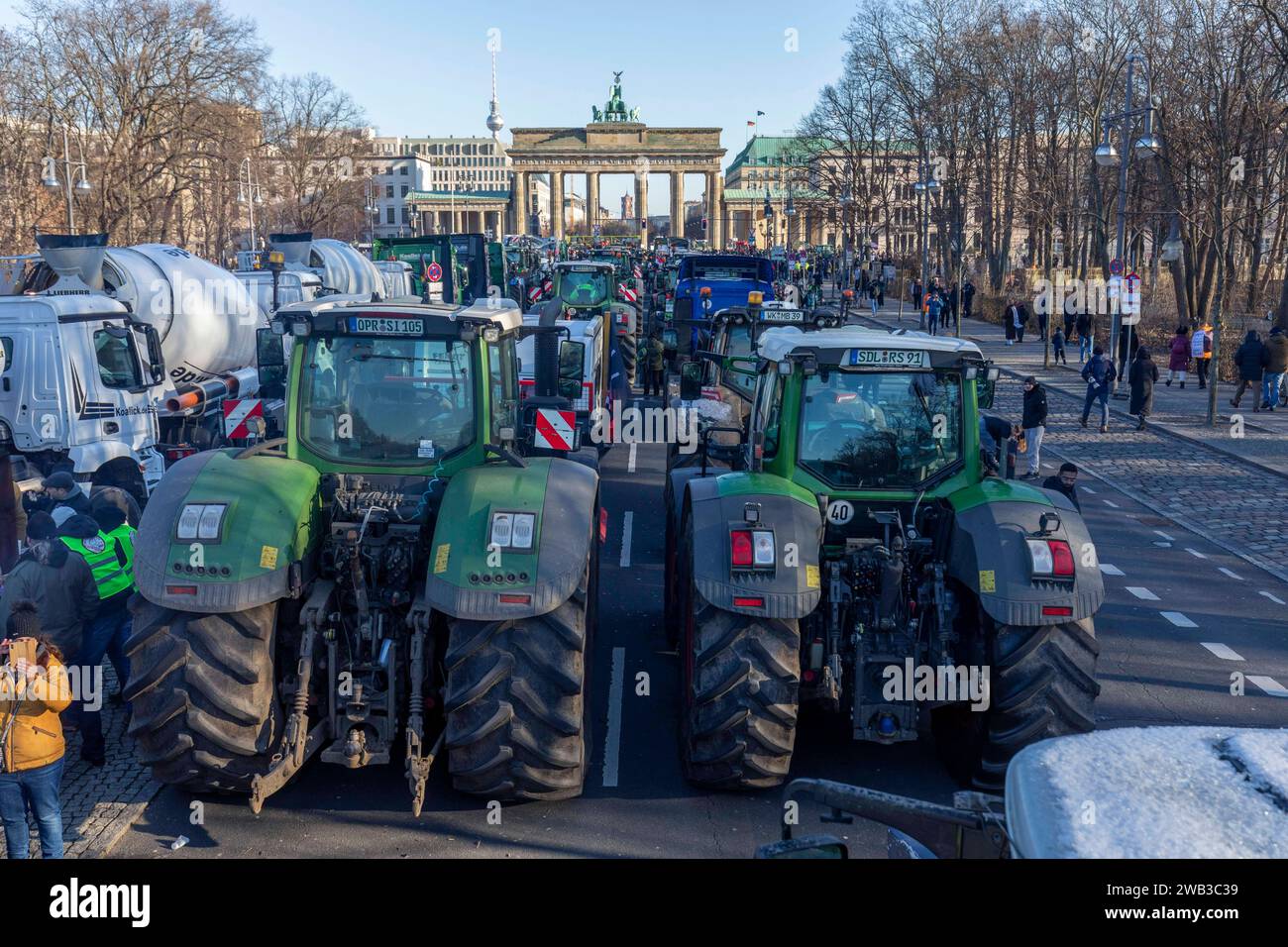 Protest der Bauern gegen geplante Maßnahmen der Regierung, 8. Januar ...