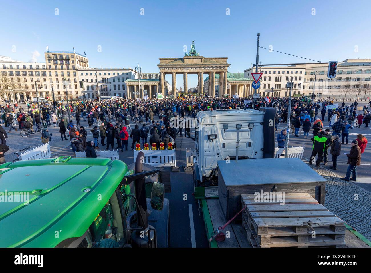 Protest der Bauern gegen geplante Maßnahmen der Regierung, 8. Januar ...