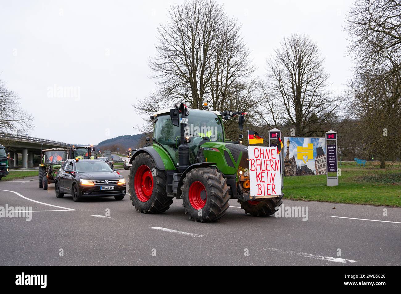 Bauernprotest, Regierungsplan zur Abschaffung von Steuerbefreiungen für ...